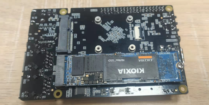 23. M.2 interface — [Embedfire]Quick Start Manual—Based on LubanCat-RK ...